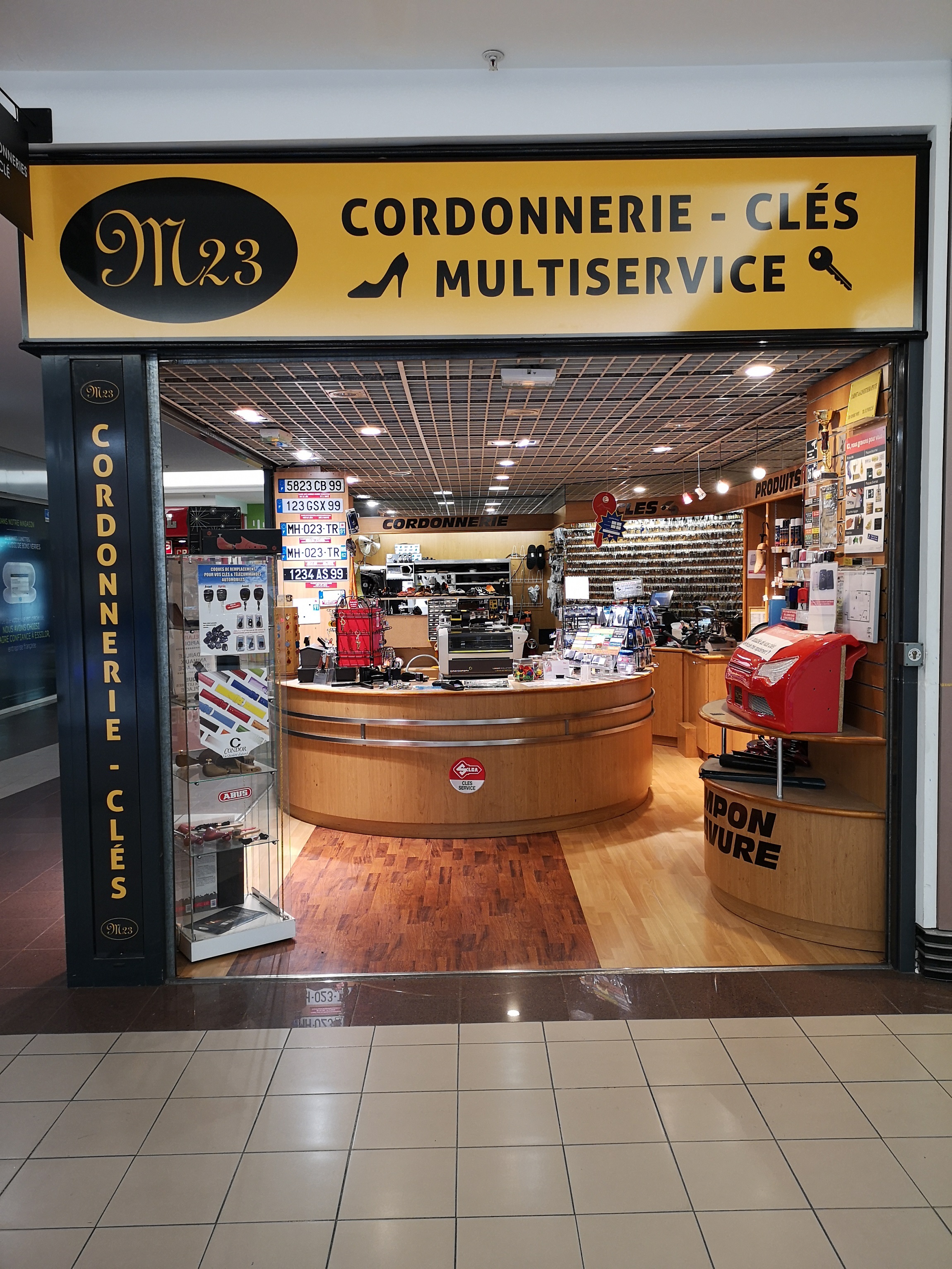 M23 CORDONNERIE CLES MULTISERVICE | Shops